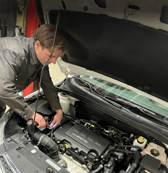 About Us - AMR Automotive Calgary